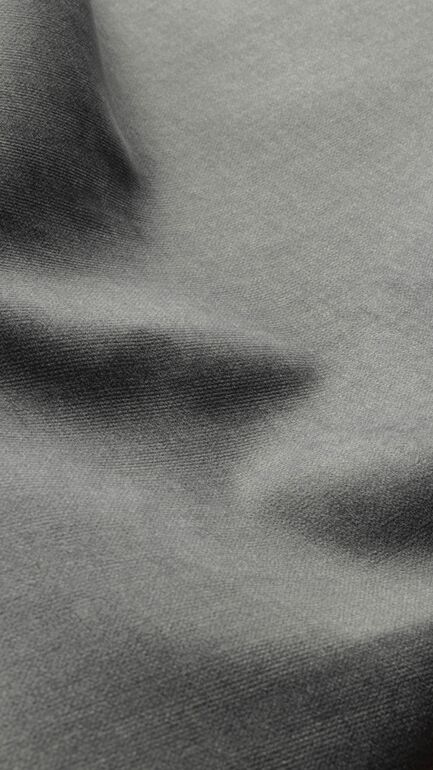 Product Touch | Velvets | Symphony Mills