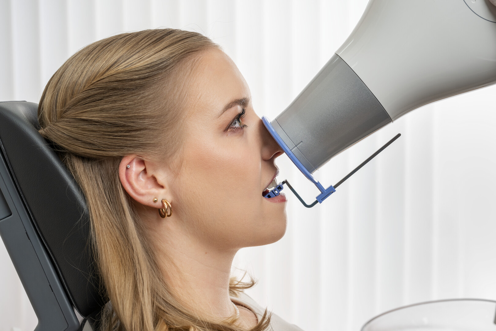 Durr VistaIntra Intraoral X-ray Unit - Dental Concepts