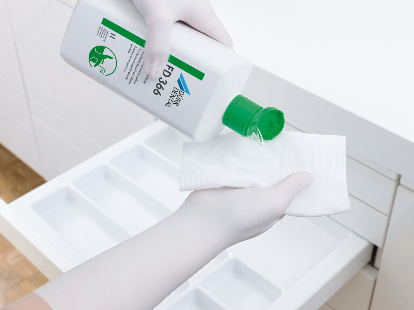 FD 366 sensitive wipes – gentle disinfection for your practice