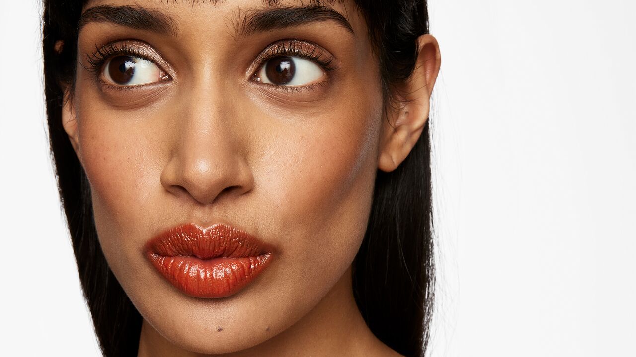 How Does Alcohol Affect My Skin? | BEAUTY PIE