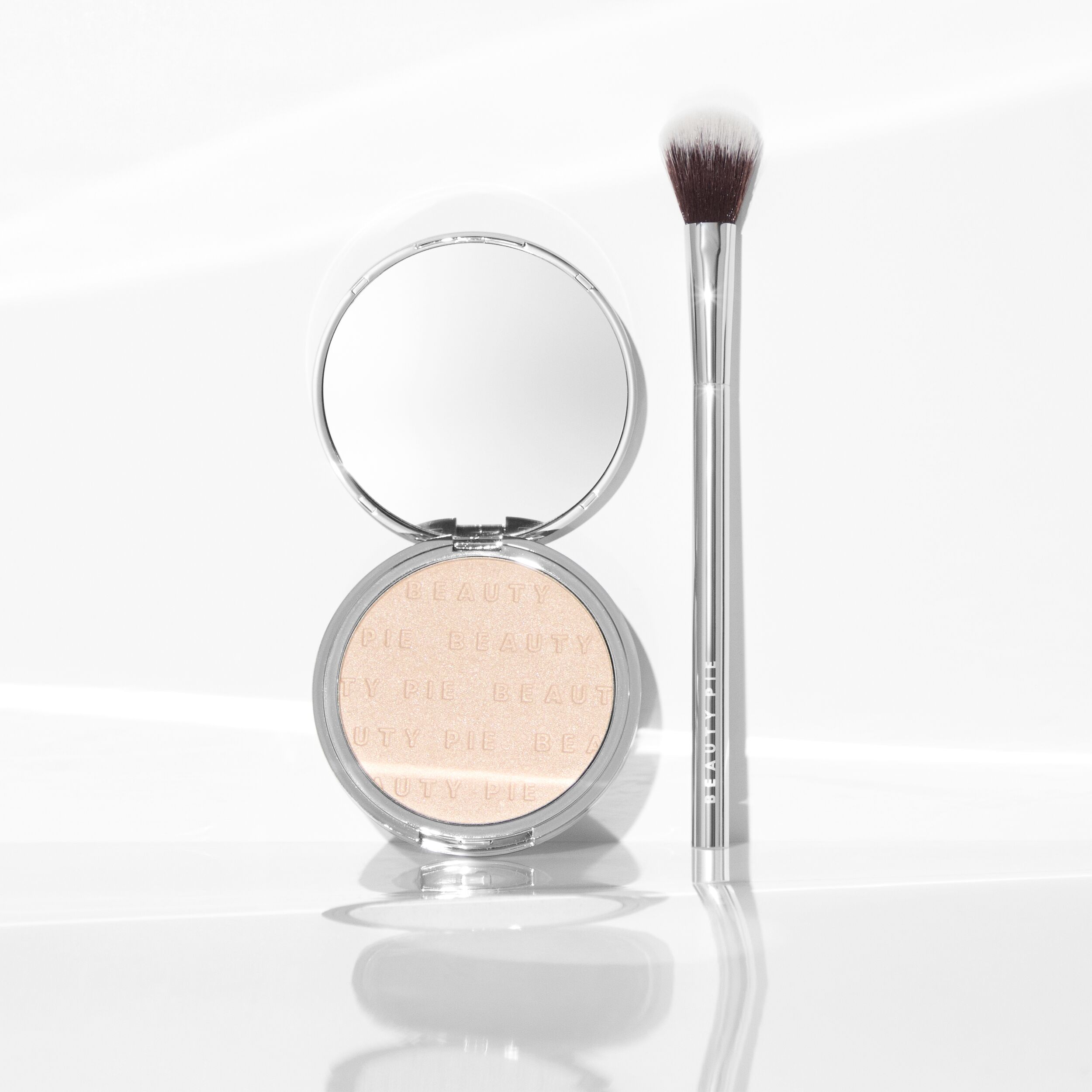 The Triple Beauty Powder Highlighter & Brush | BEAUTY PIE