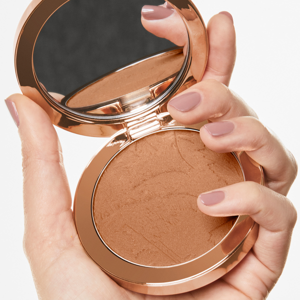 Keep This™ Compact & Awesome Bronze™ Powder Bronzer In Goldielux (Light ...