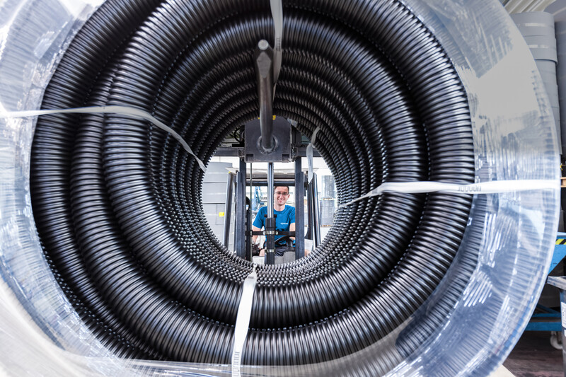 Flexible Ecoflex pre insulated pipe | Uponor