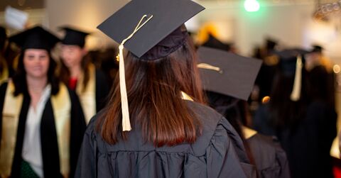 Afstuderen, diploma en uitschrijven